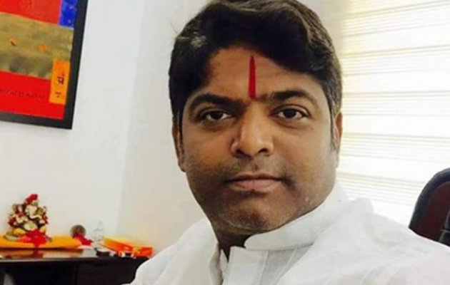 Young Business Man of the ‘Amrut Malam’ fame Shailesh commits suicide